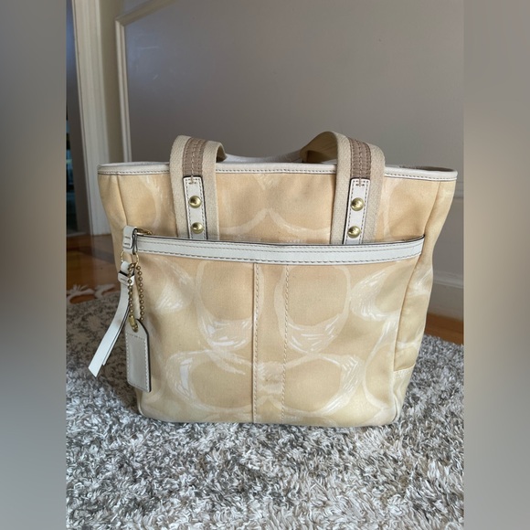 Coach | Bags | Coach Beige And Cream Tote Bag | Poshmark